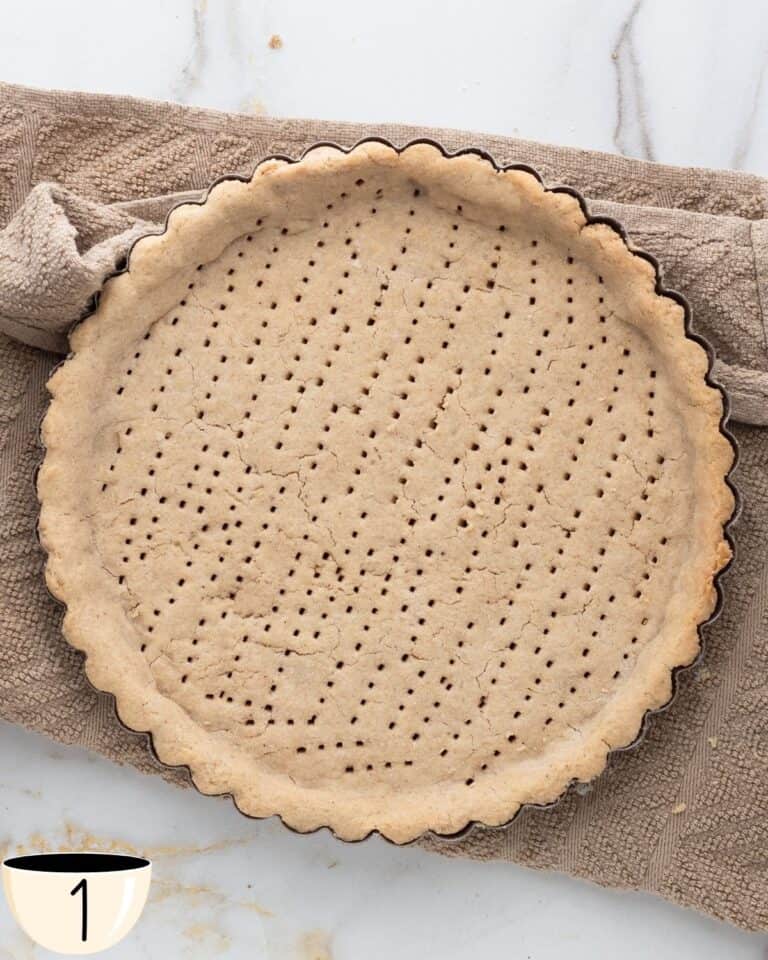 Easy Apple Crumble Tarts: Gluten Free Pie - AtMyTable