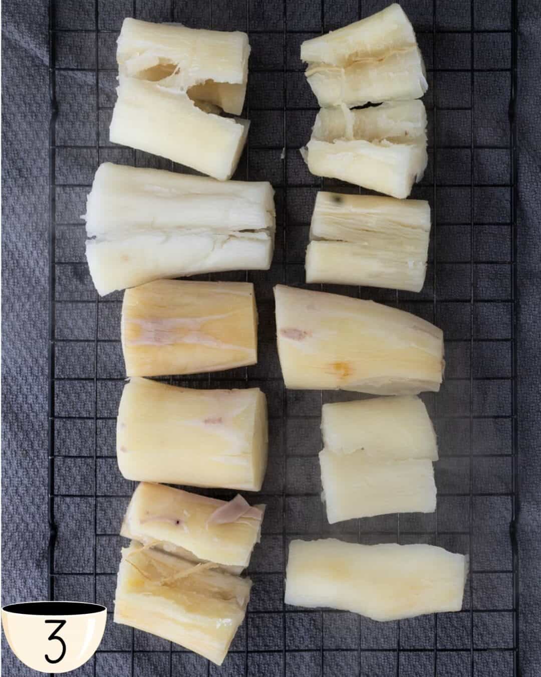 Brazilian Air Fryer Yuca Fries (Mandioca Frita Na Airfryer) - AtMyTable