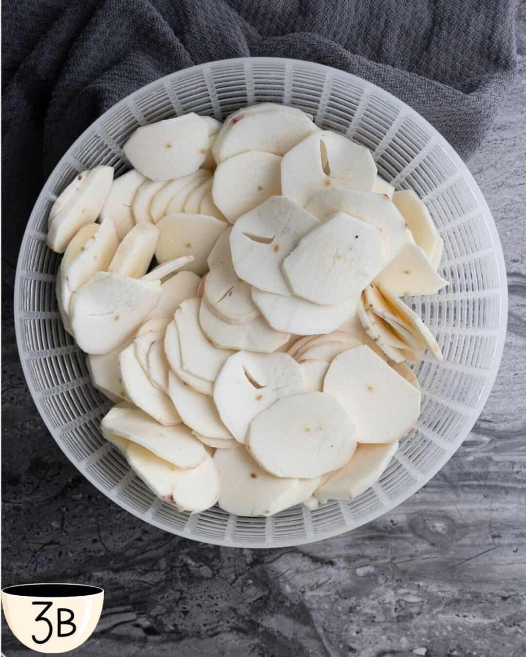 Brazilian Style Yuca Chips (Cassava Chips) - AtMyTable